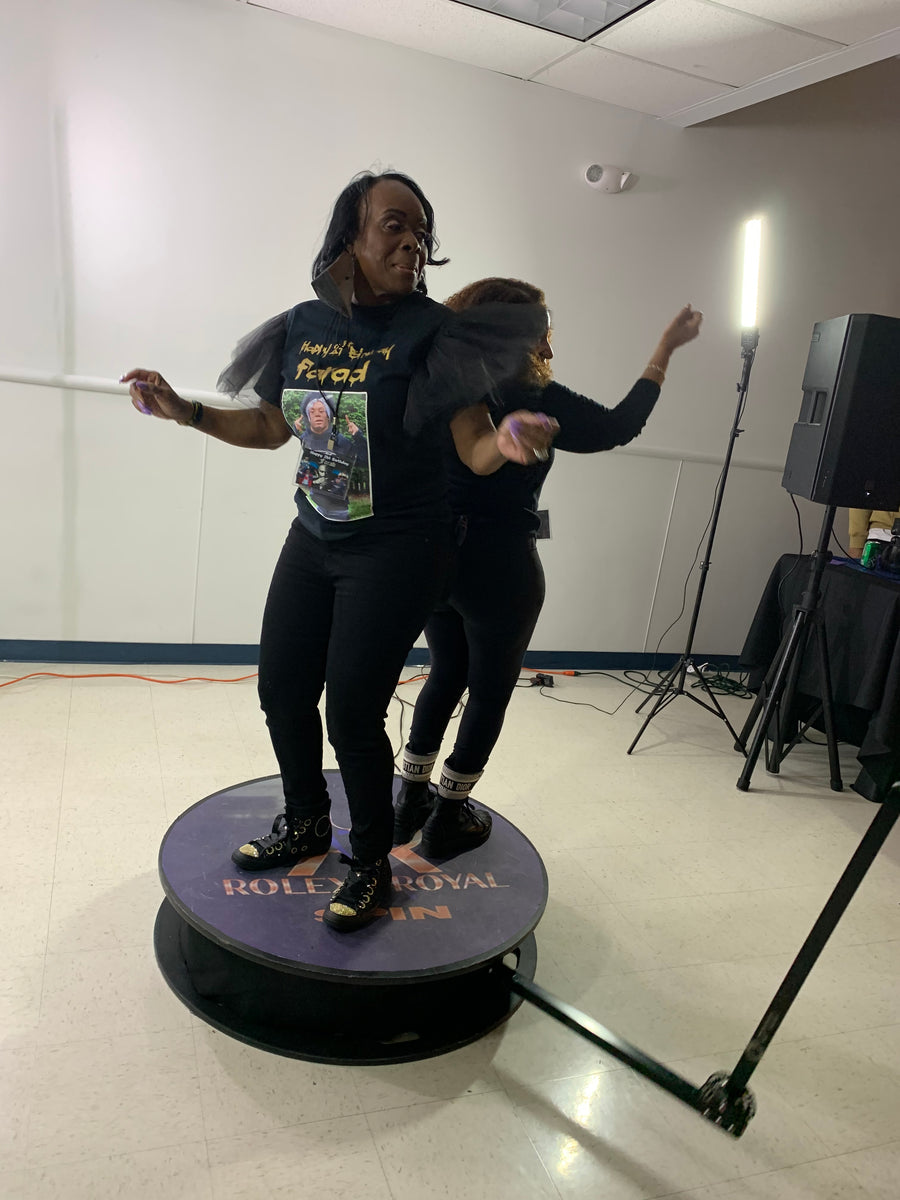 Royal 360 Photo Booth Experience – Rolexx Royal Events & Rentals